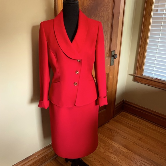 Tahari | Other | Dazzling Tahari Red Power Suit | Poshmark